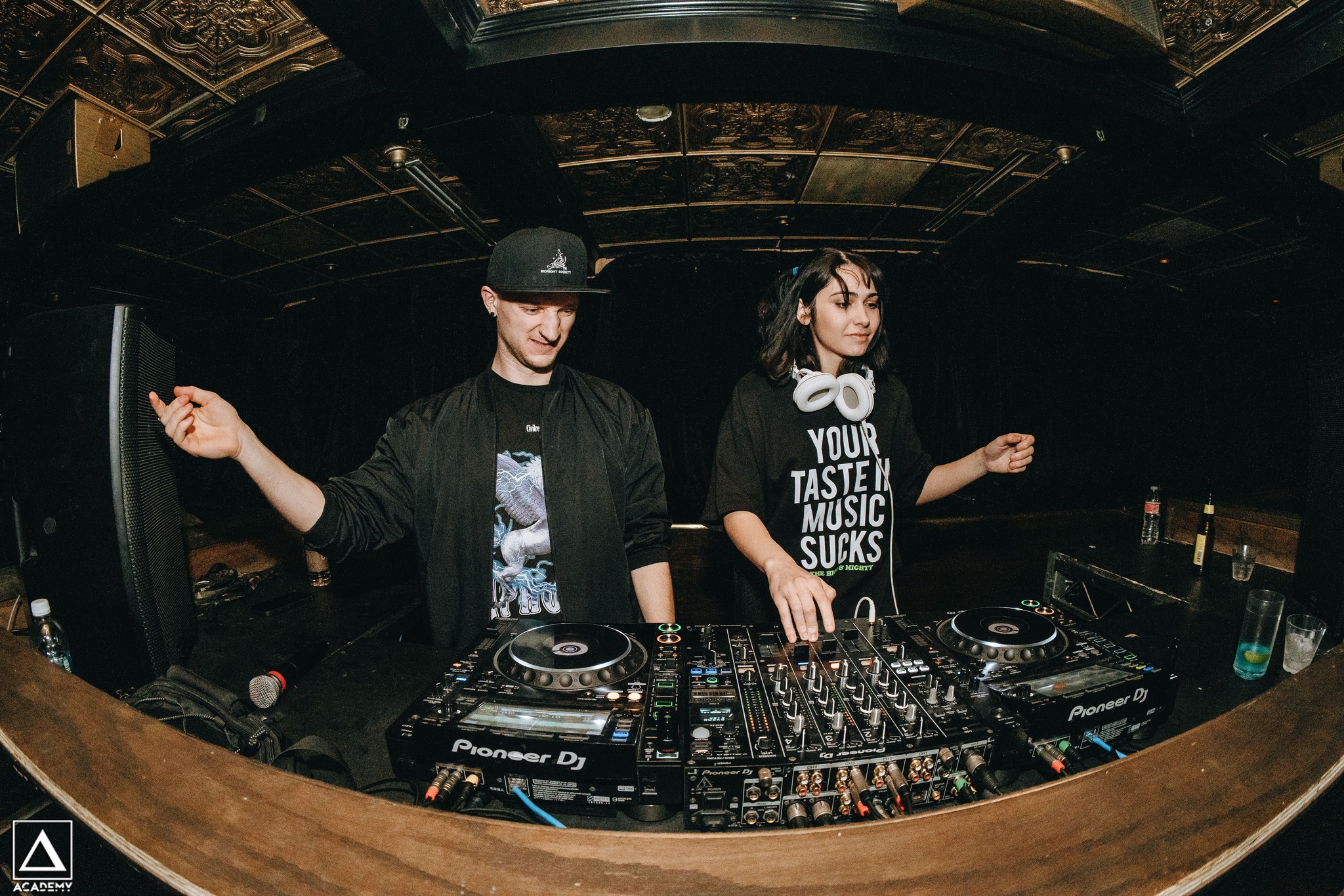 Worship the New 'RELIGION' with St. Mary & GRAIL [Exclusive Interview ...